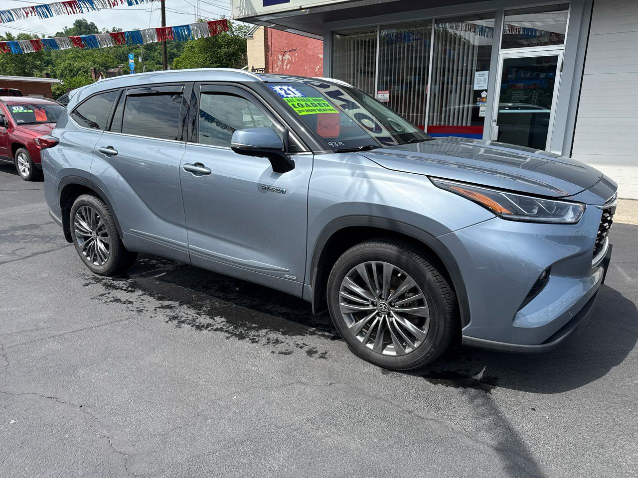 Used 2021 Toyota Highlander Hybrid for Sale - Kelley Blue Book