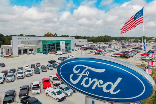 Doggett Ford car dealership in HOUSTON, TX 77037 | Kelley Blue Book